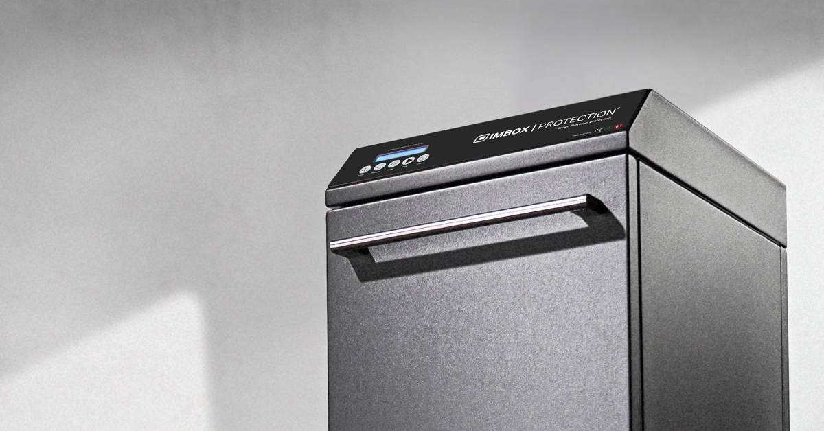 店内での靴の保護処理 | Imbox Protection